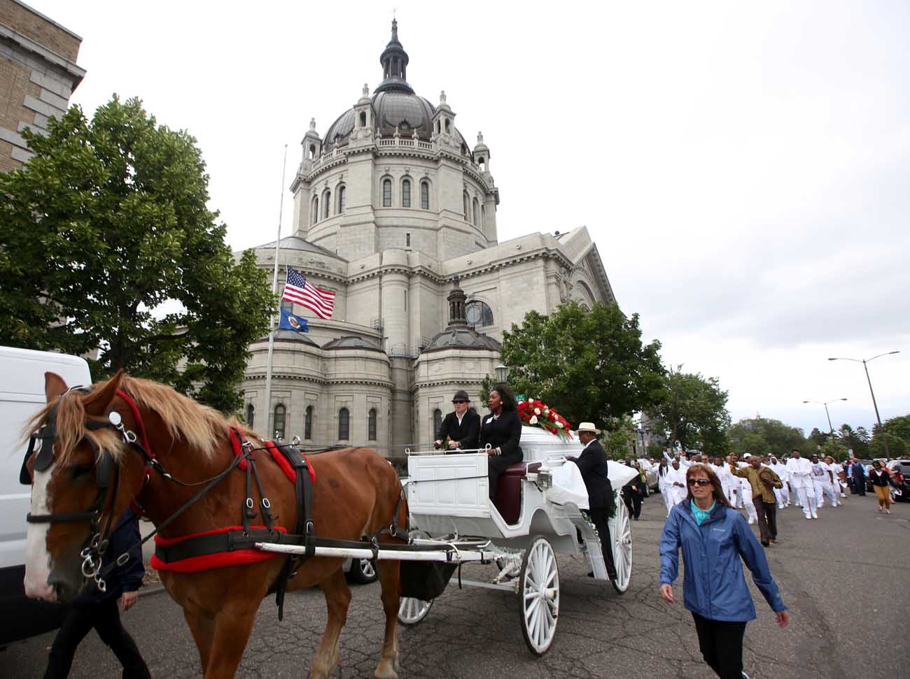 Castile funeral at St. Paul cathedral sign of mercy for family ...