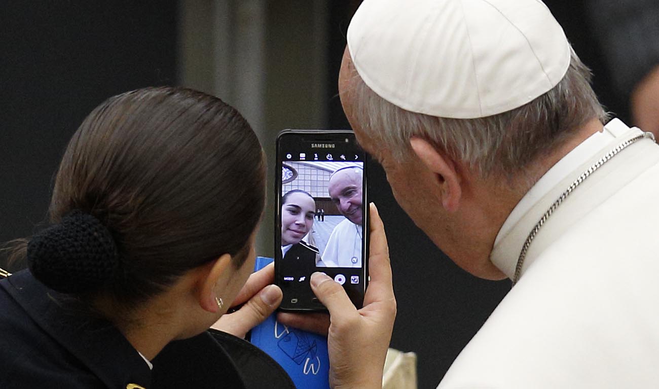 Christmas reminds us of hope for the future, pope says - CatholicPhilly