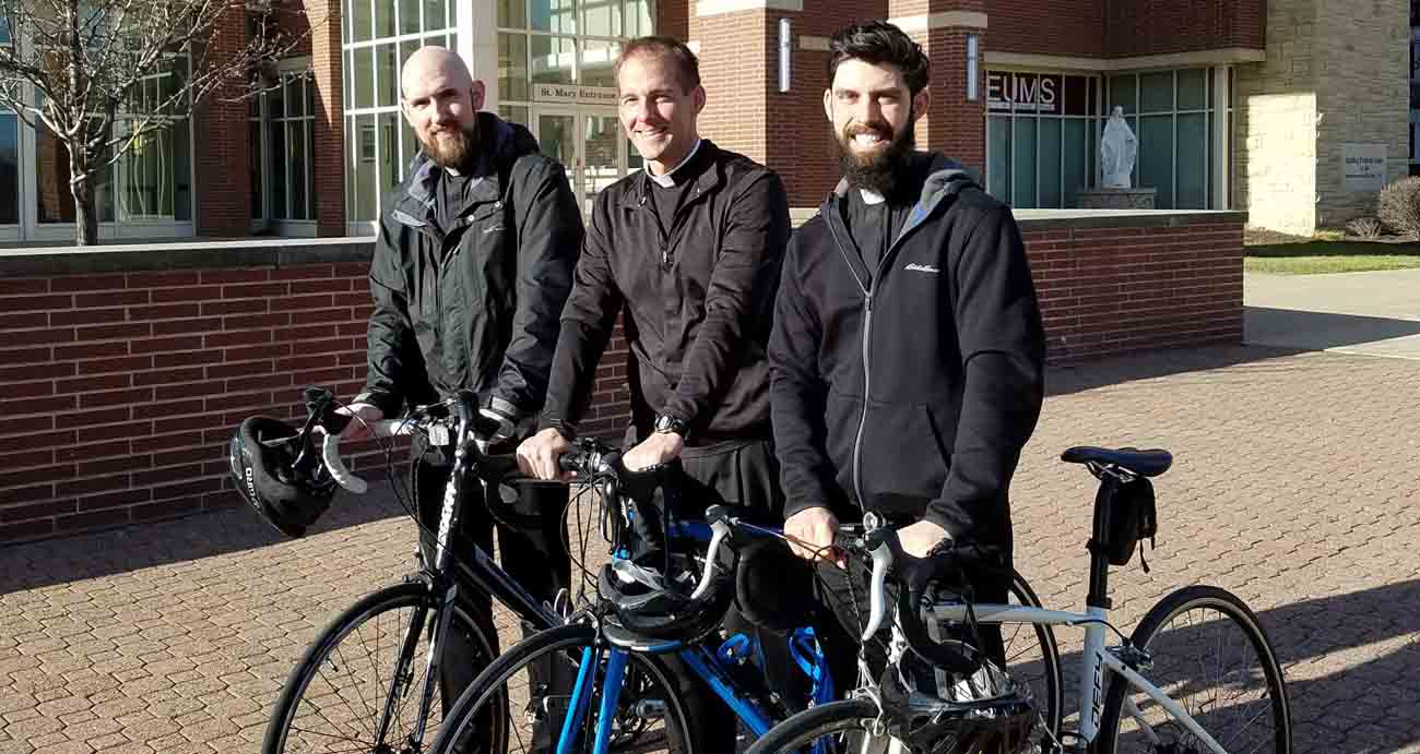 Pedaling priests to bike across Peoria Diocese seeking vocation prayers ...