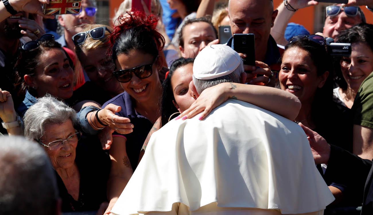Pope: Christians without tenderness, respect are serpents who divide ...