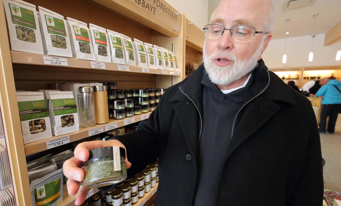 Quebec Trappists renew spiritual life in their eco-friendly abbey ...