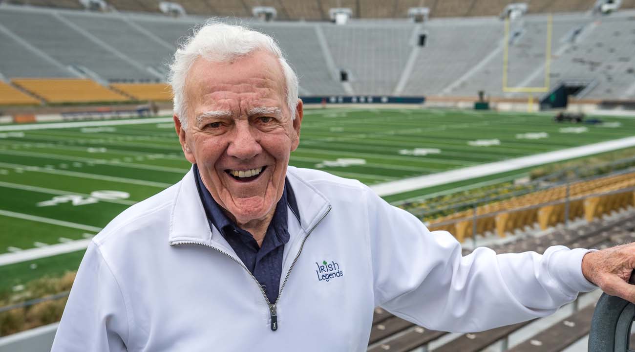 Notre Dame great Parseghian a supporter of school's Catholic faith ...