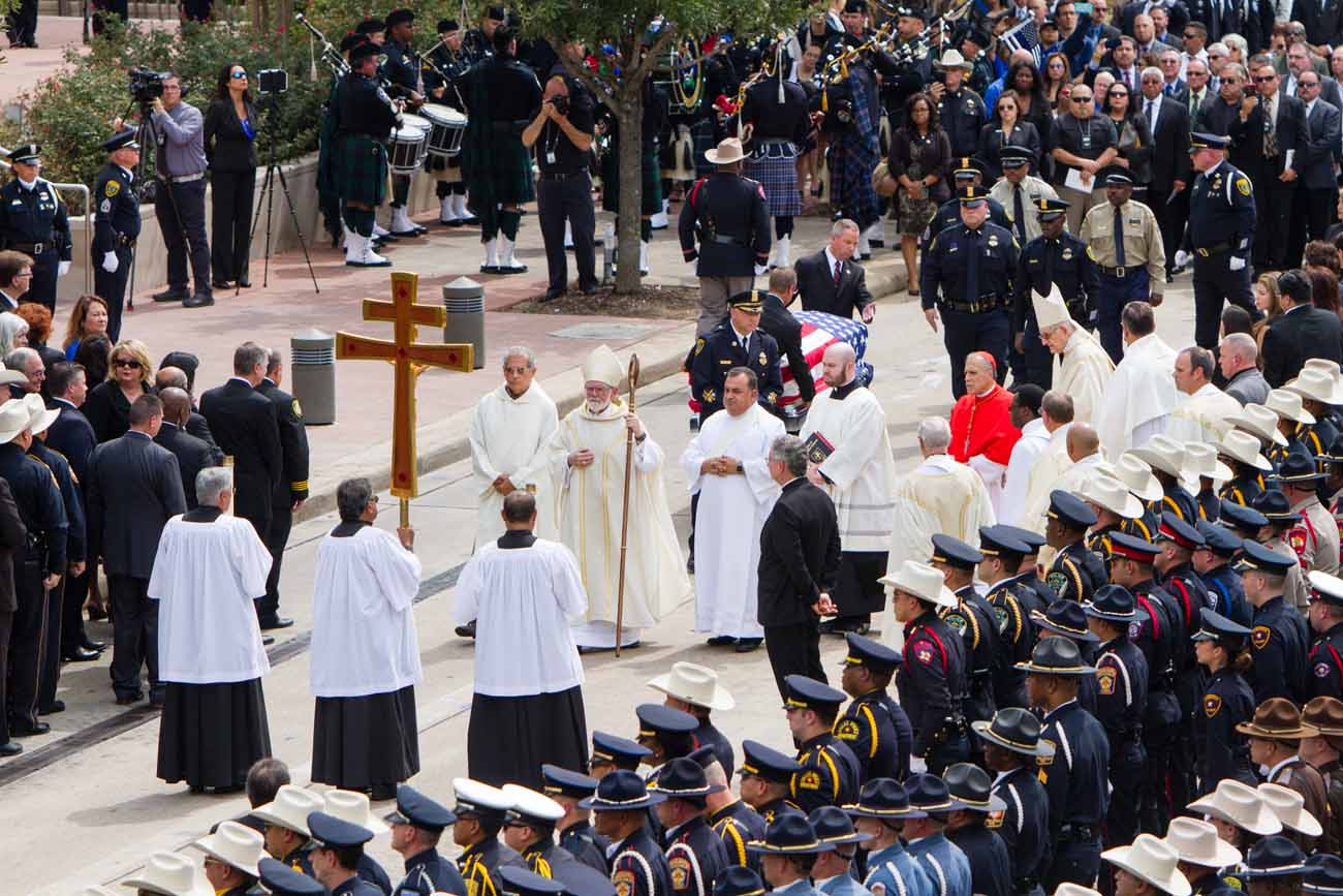 Fallen Houston police sergeant 'lived' beatitudes, Texas cardinal says ...