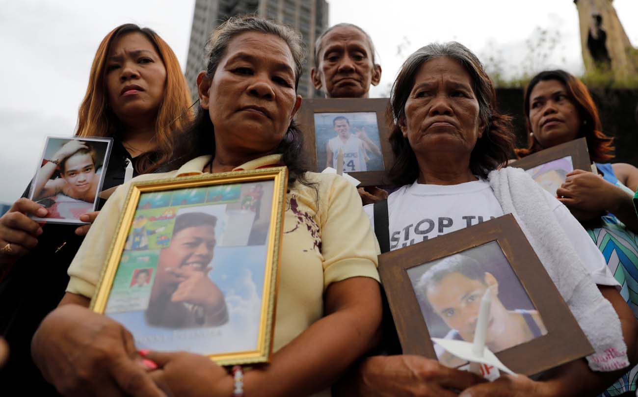 Philippine bishops begin prayer vigil to protest deaths in war on drugs ...