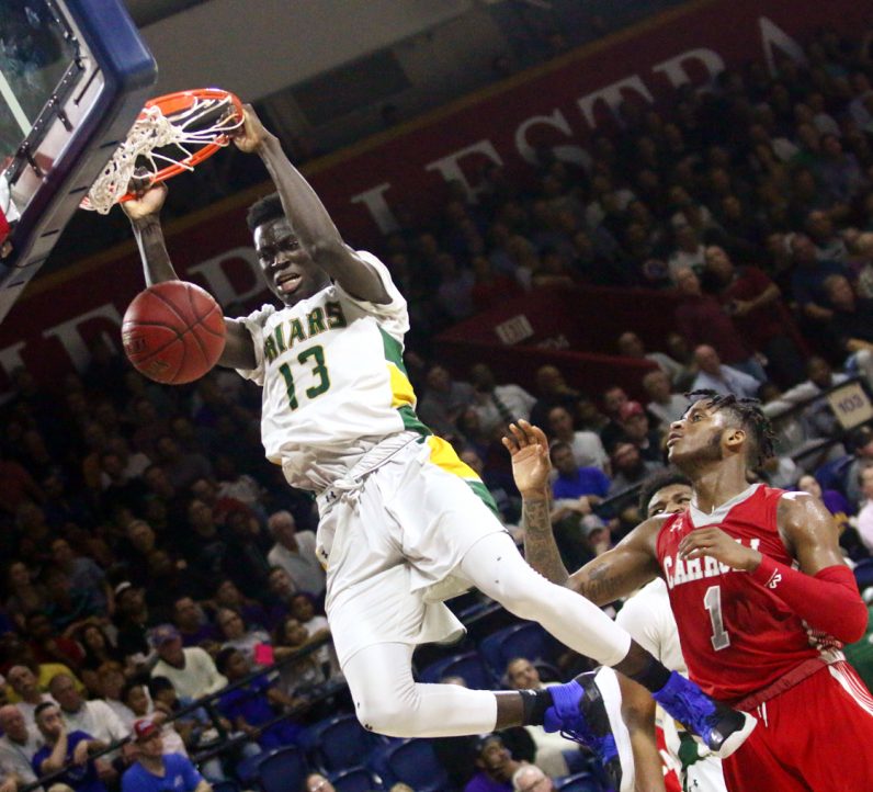 Catholic League boys' semifinals each come down to the wire ...