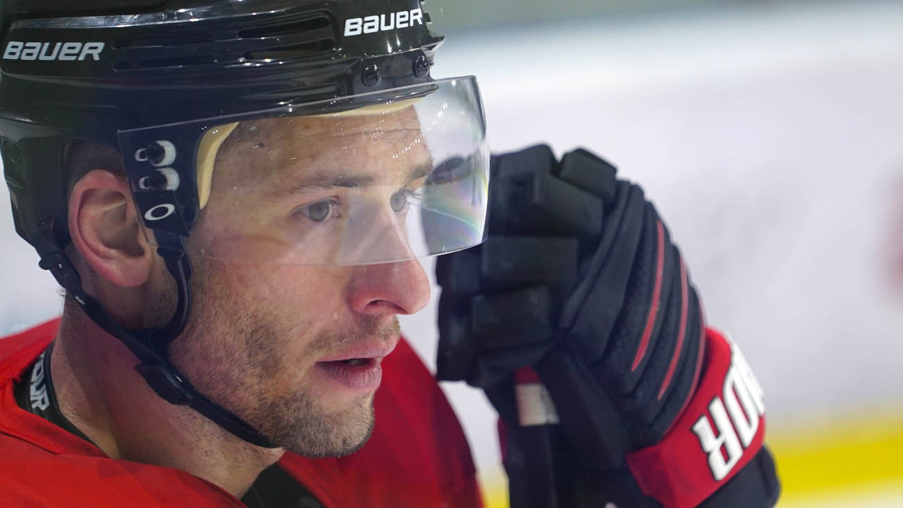 Fire on ice: Wojtek Wolski's faith helps keep his Olympic dream alive ...