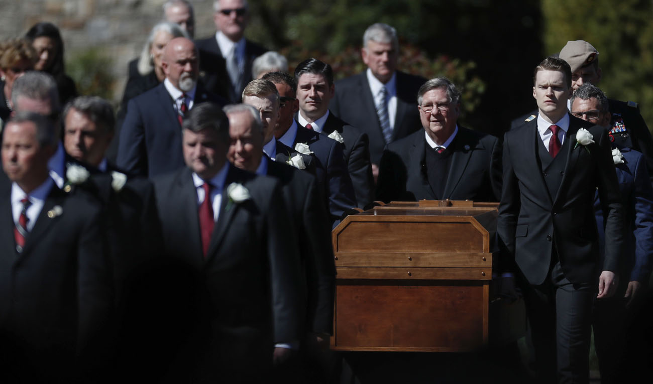 Thousands attend Rev. Graham's 'last crusade' under revival-style tent ...