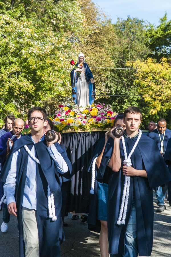 Marian procession in West Philly leads Newman Center's milestone year ...