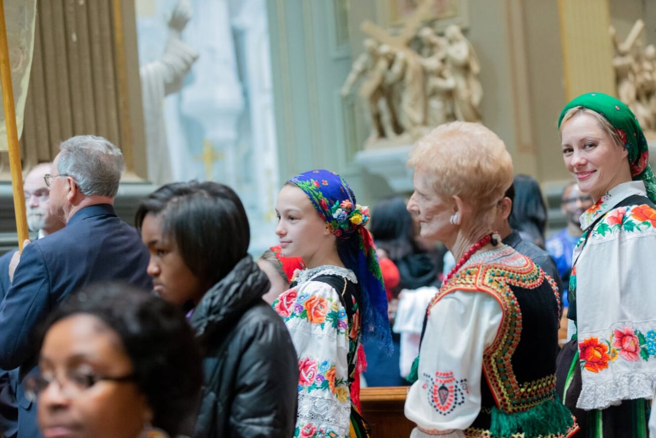 Cultural Heritage Mass draws Catholics rooted in many lands ...