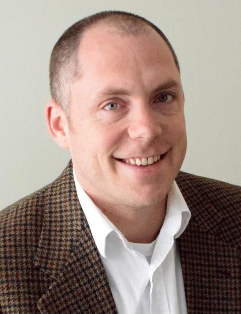 'Alienated America' author urges Catholics to engage in parish ...