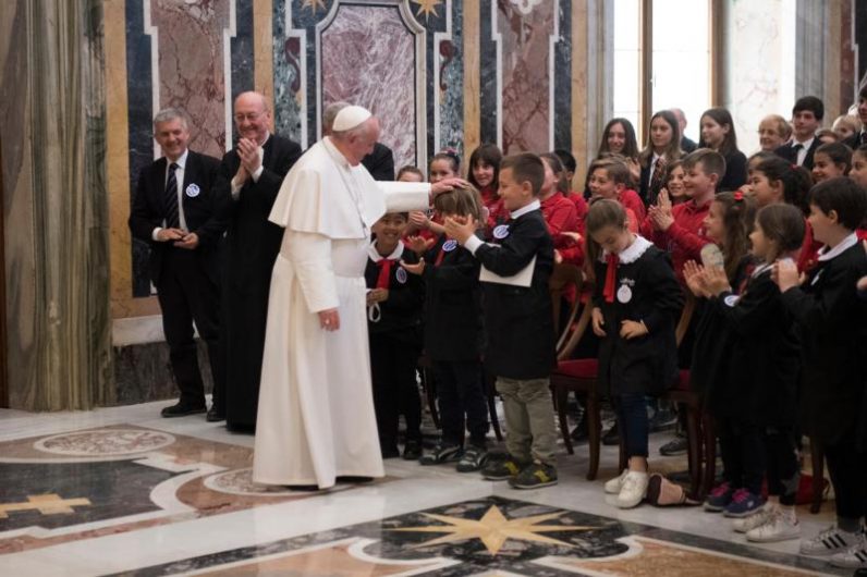 Promote 'culture of resurrection,' pope tells Christian Brothers ...