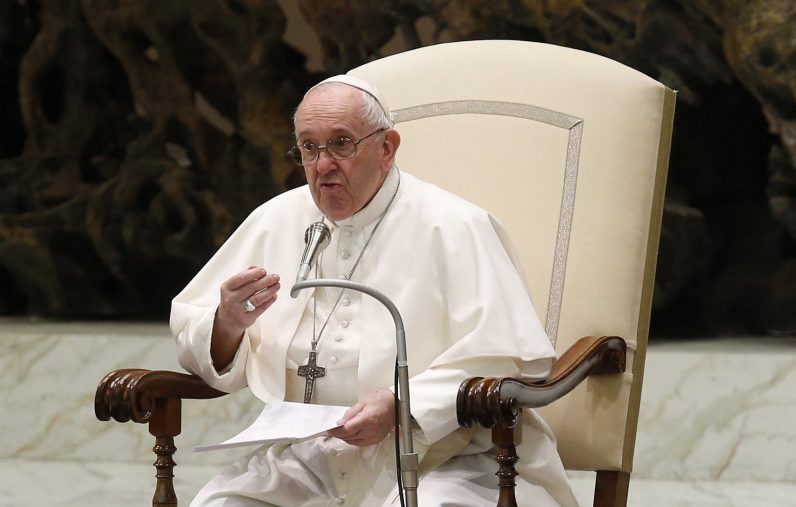 Crying out to God in prayer is only source of salvation, pope says ...