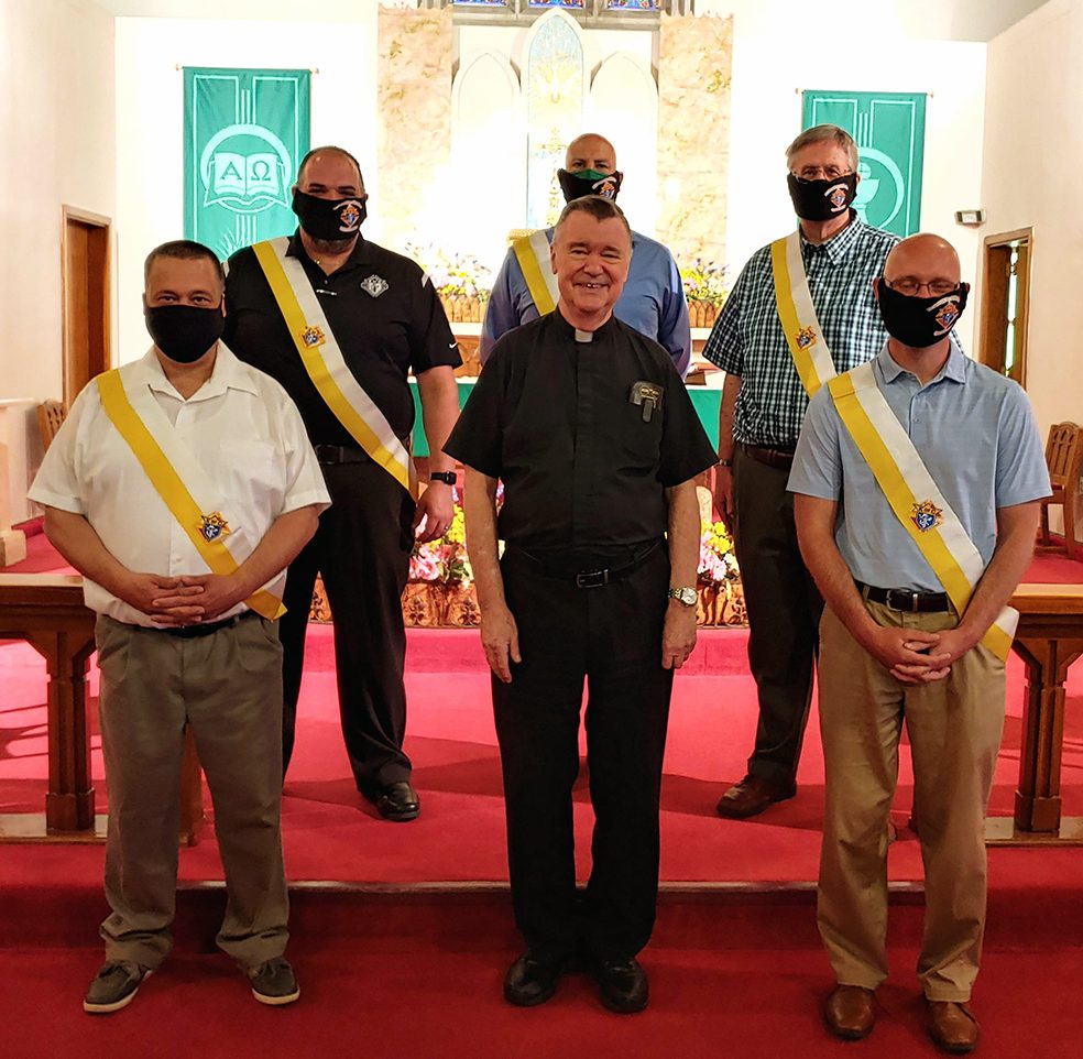 Knights' mission to serve parish thrives during pandemic - CatholicPhilly