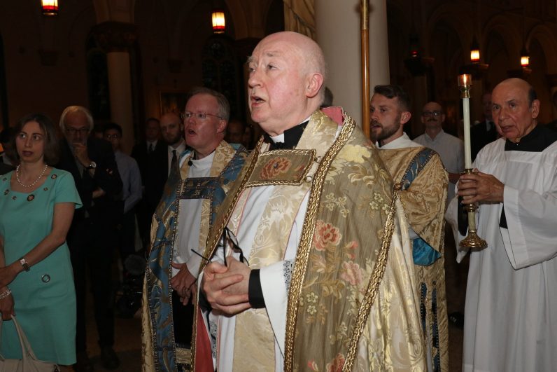 New York pastor steps down after church's security guard alleges ...