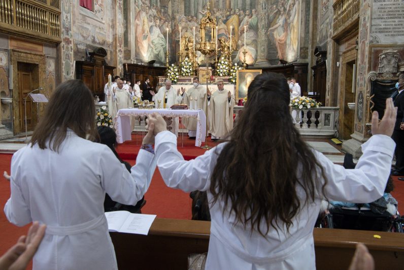 Pope calls all Catholics to be missionaries of God’s mercy – CatholicPhilly