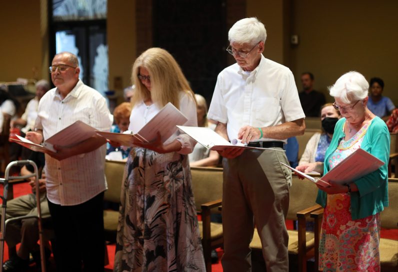 Couple heads back to the altar, this time as Franciscans - CatholicPhilly