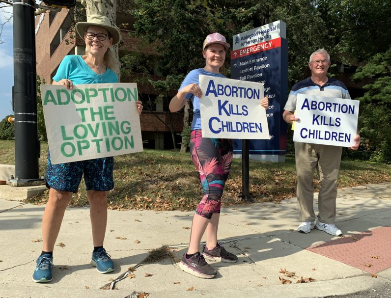 'Life chains' link advocates in prayer, silent witness to end abortion ...