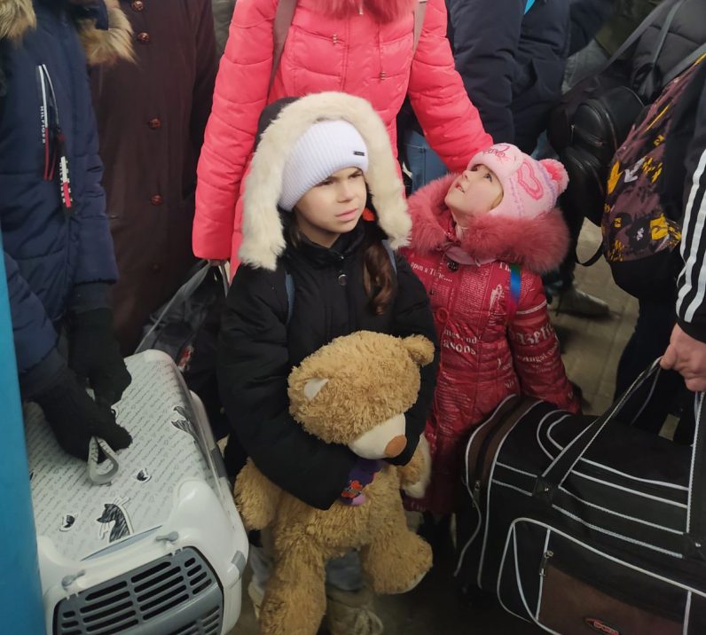 Nuns helping civilians flee Ukraine amid invasion - CatholicPhilly