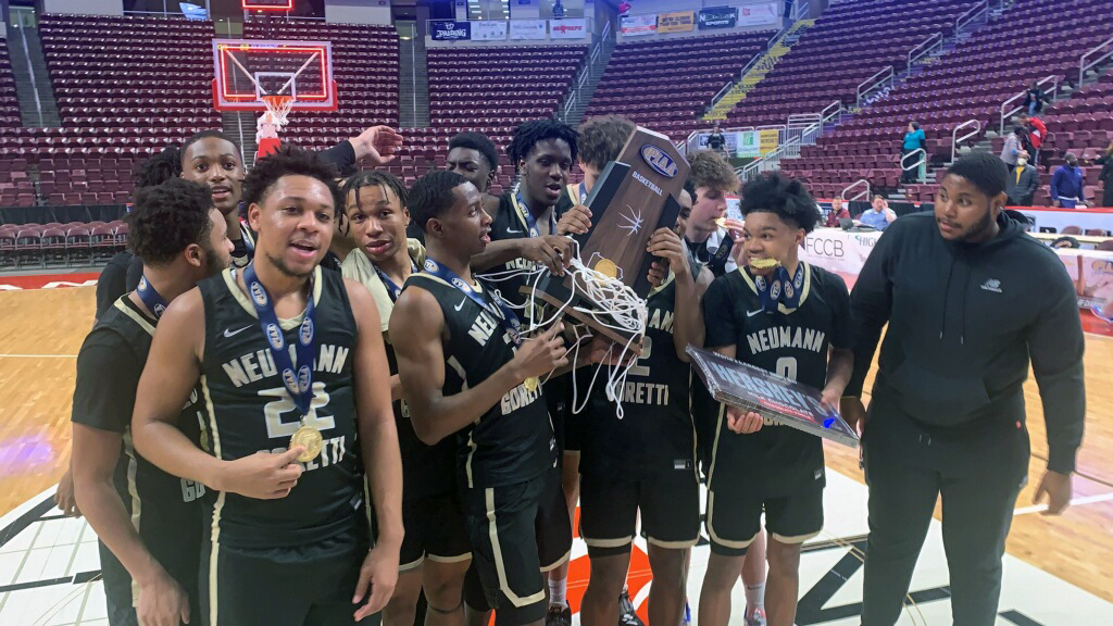 Neumann-Goretti's state title a team effort for the ages - CatholicPhilly