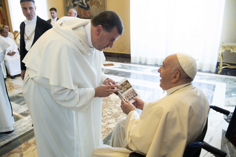 Lack of hope must be met with listening heart, pope says - CatholicPhilly