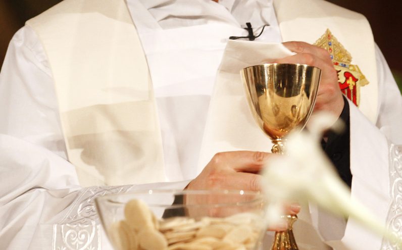 Kentucky diocese to restore Communion under both species – CatholicPhilly