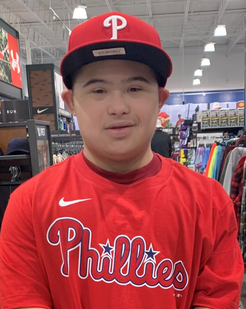 Catholic school student winds up to throw first pitch at Phillies game ...