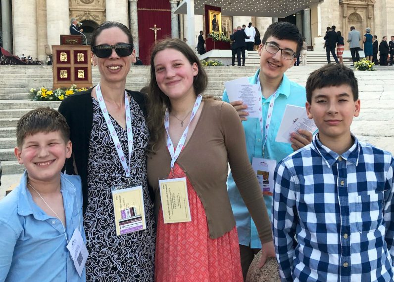 Amid anxious times, families need to 'recultivate community,' says ...