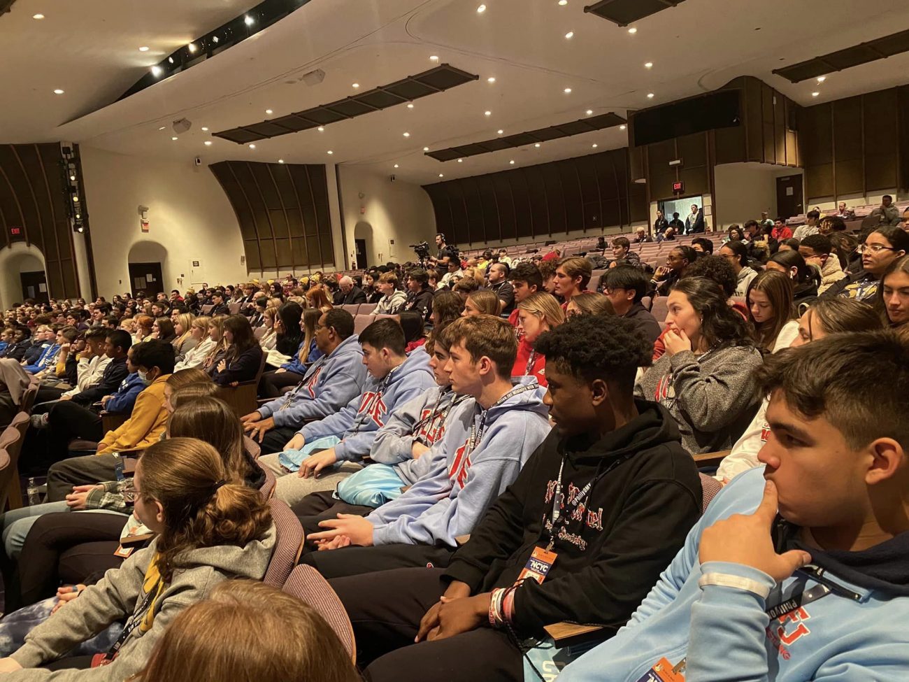 Nearly 400 teens gather for local youth conference - CatholicPhilly