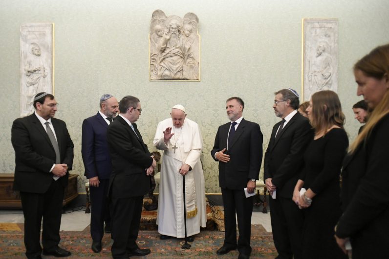 Pope supports Jewish-Catholic project for social justice - CatholicPhilly