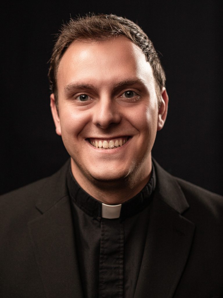 Through Ultimate Frisbee, New Priest Finds Calling to Young Adult ...