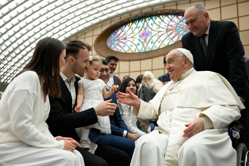 At Audience, Pope Talks About St. Joseph, Comments on World Events ...