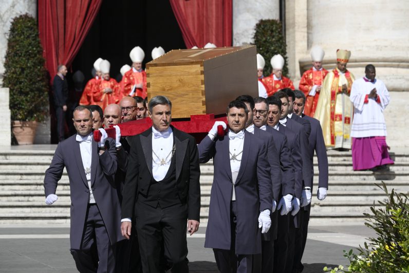 Poor and Powerful Pray for Eternal Repose of a Pope 'With an Open Heart ...