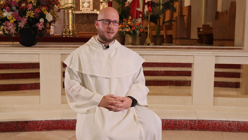 Hikes, Hope, and Holiness: How One Priest is Reaching a New Generation ...