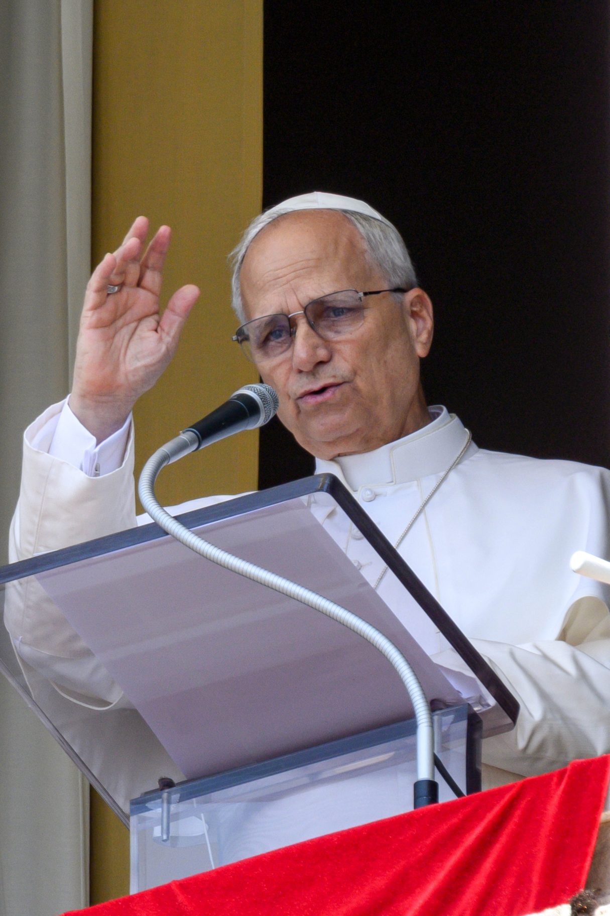 Pope Prays World Leaders Recognize Their Responsibility for Peace ...