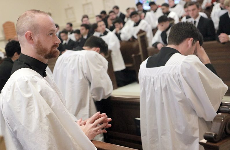Mass of the Holy Spirit Kicks Off Year of Formation at Seminary