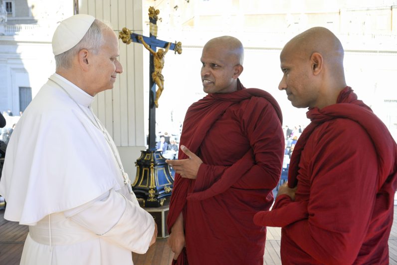 Seeing Everyone as a Brother or Sister is Part of Christianity, Pope ...