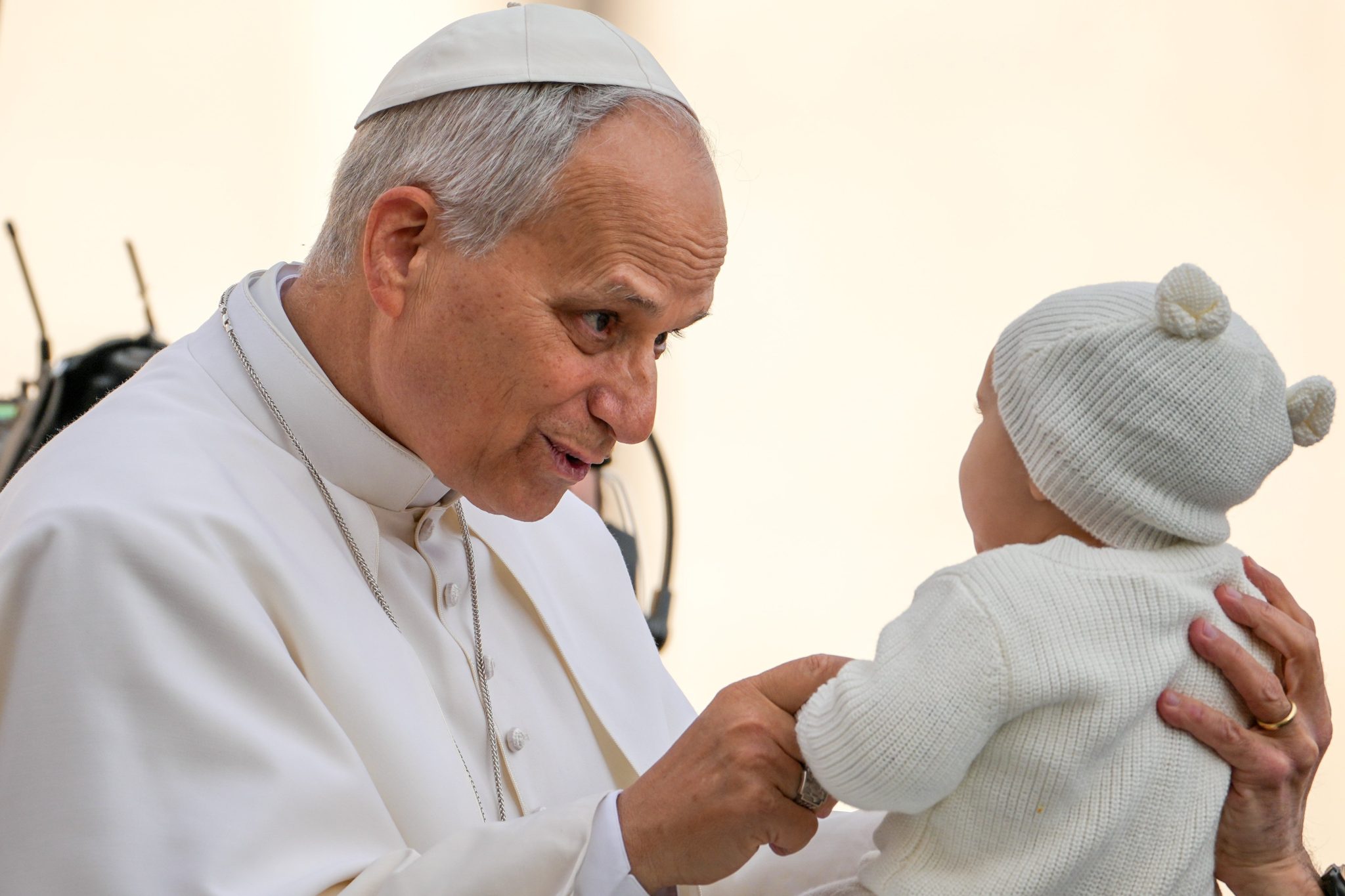 Pope Urges People to Protect, Cultivate Even Smallest Signs of Peace ...