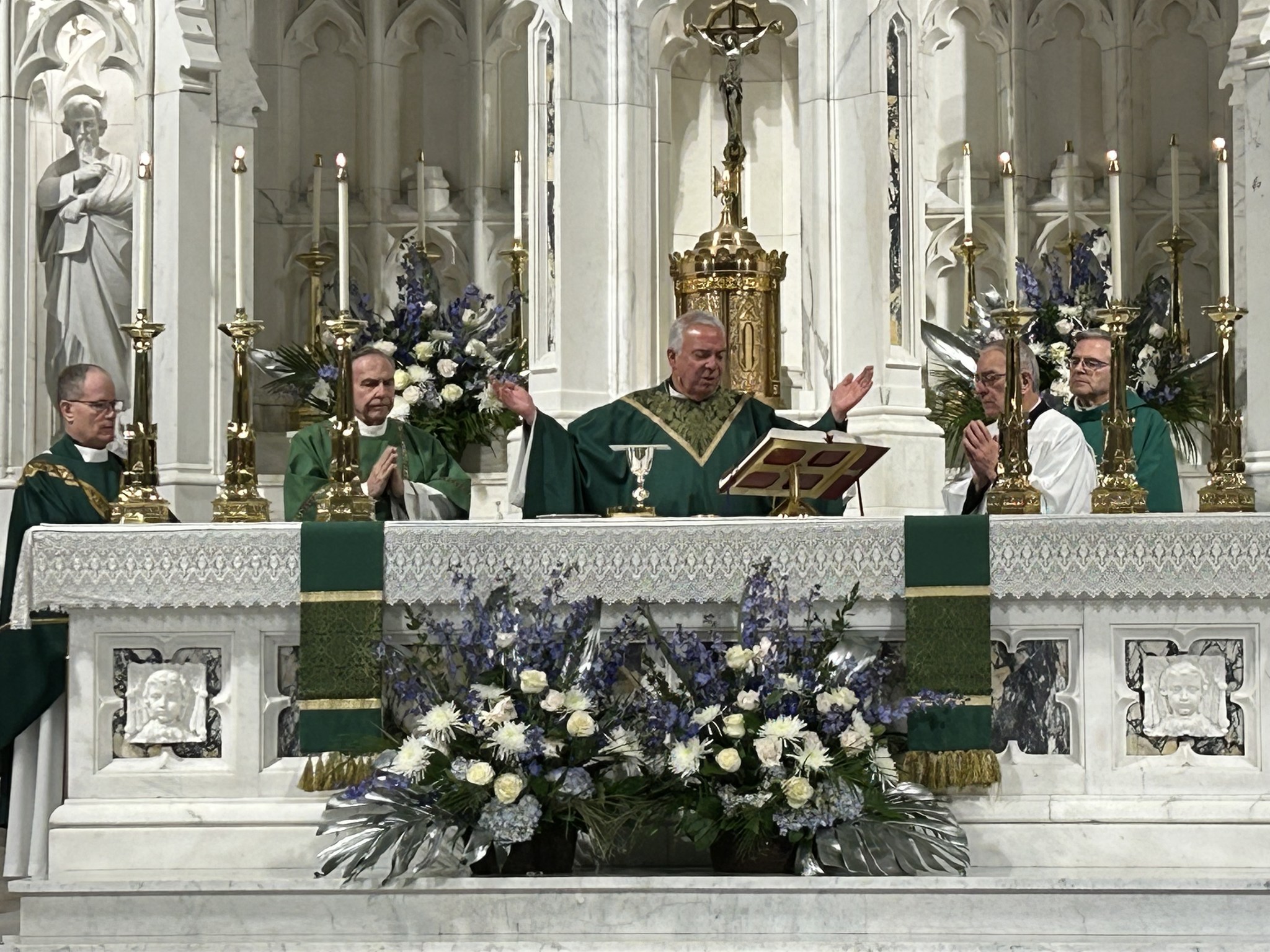 St. Matthew Parish Begins 175th Year with ‘Full-to-the-Brim’ Mass ...